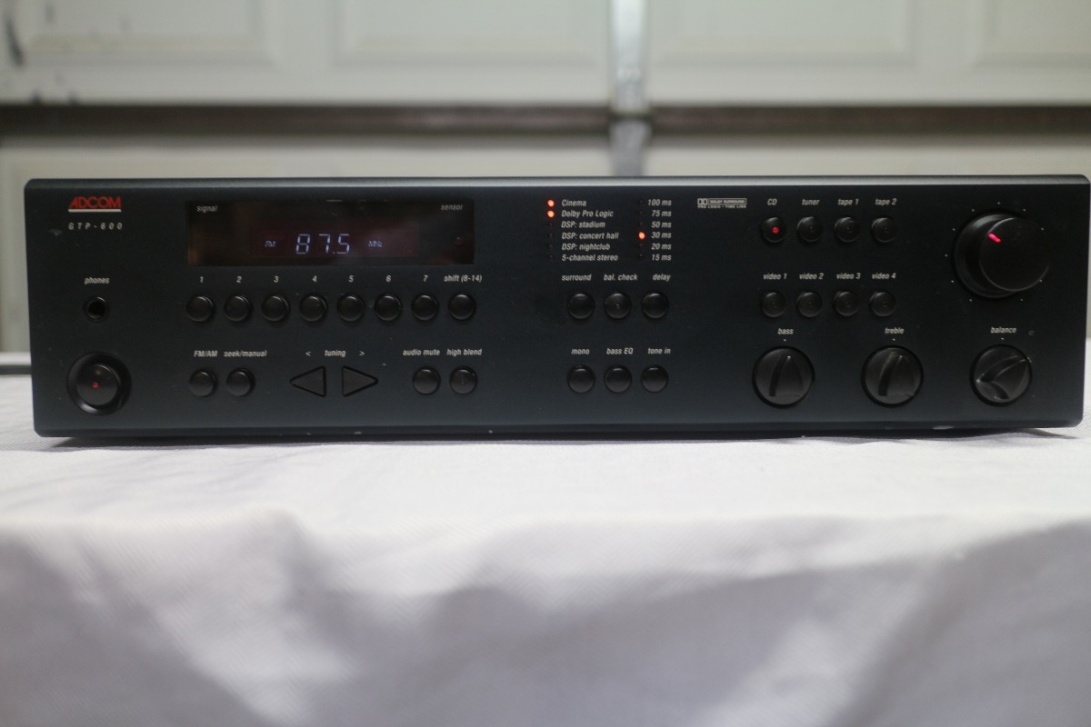 adcom gtp-600 preamplifier For Sale - US Audio Mart