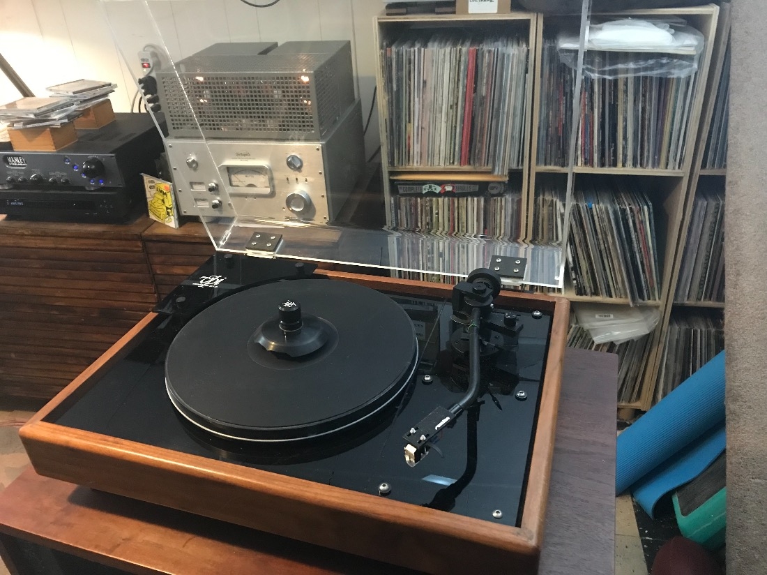 VPI HW 19 Mk III with Sumiko MMT arm & Sumiko Oyster Cartridge - ready ...