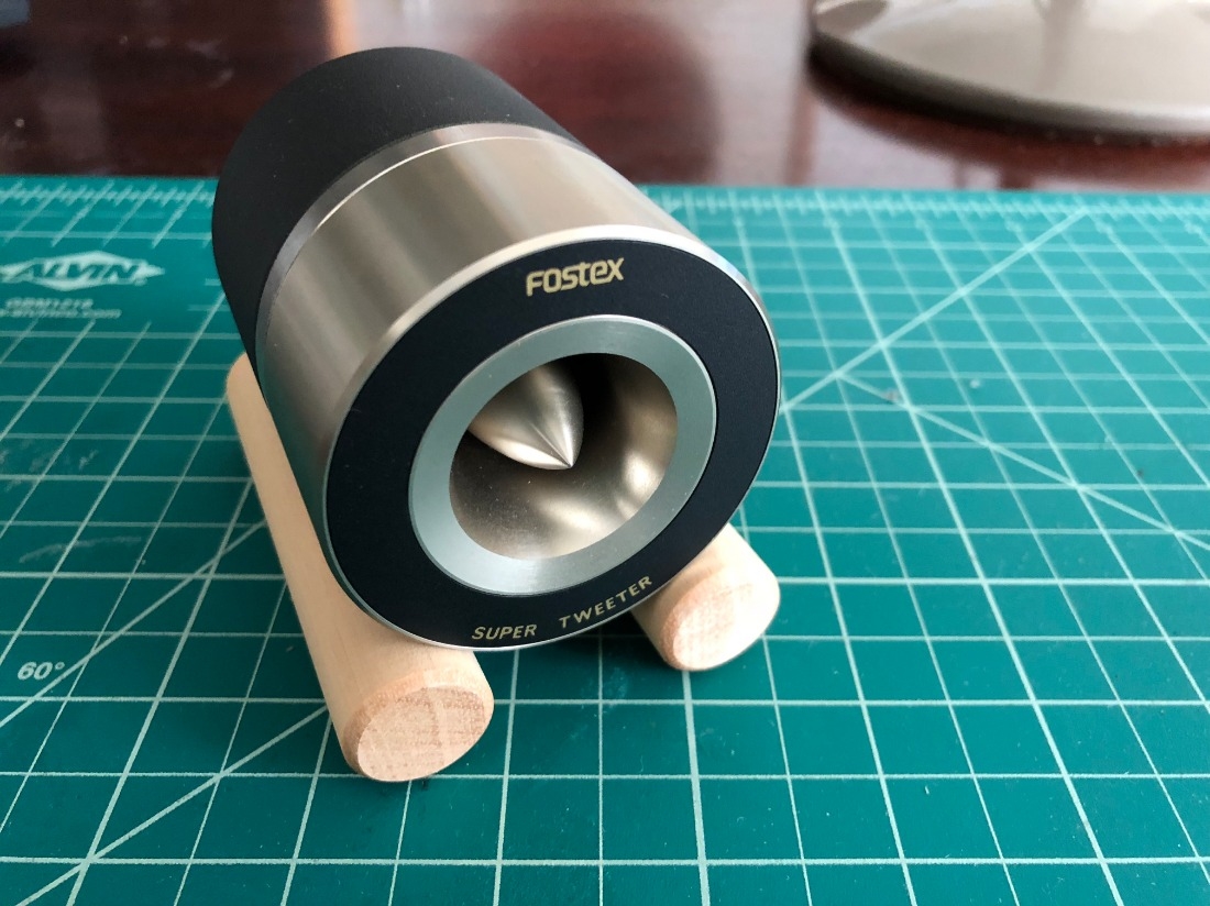 Fostex T90A supertweeter pair with boxes and stands, never used For ...