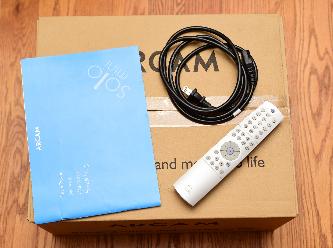 Arcam Solo Mini CD Receiver Amplifier w/ Box,Remote, Manual Tested EXC ...