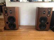 B&W (Bowers & Wilkins) 808 Series 80 - Canuck Audio Mart