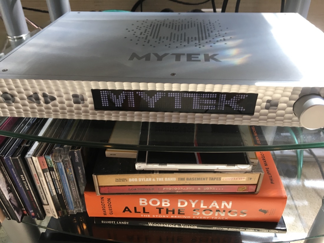 Mytek Manhattan II DAC * Preamp with Network Card ROON Ready For Sale ...