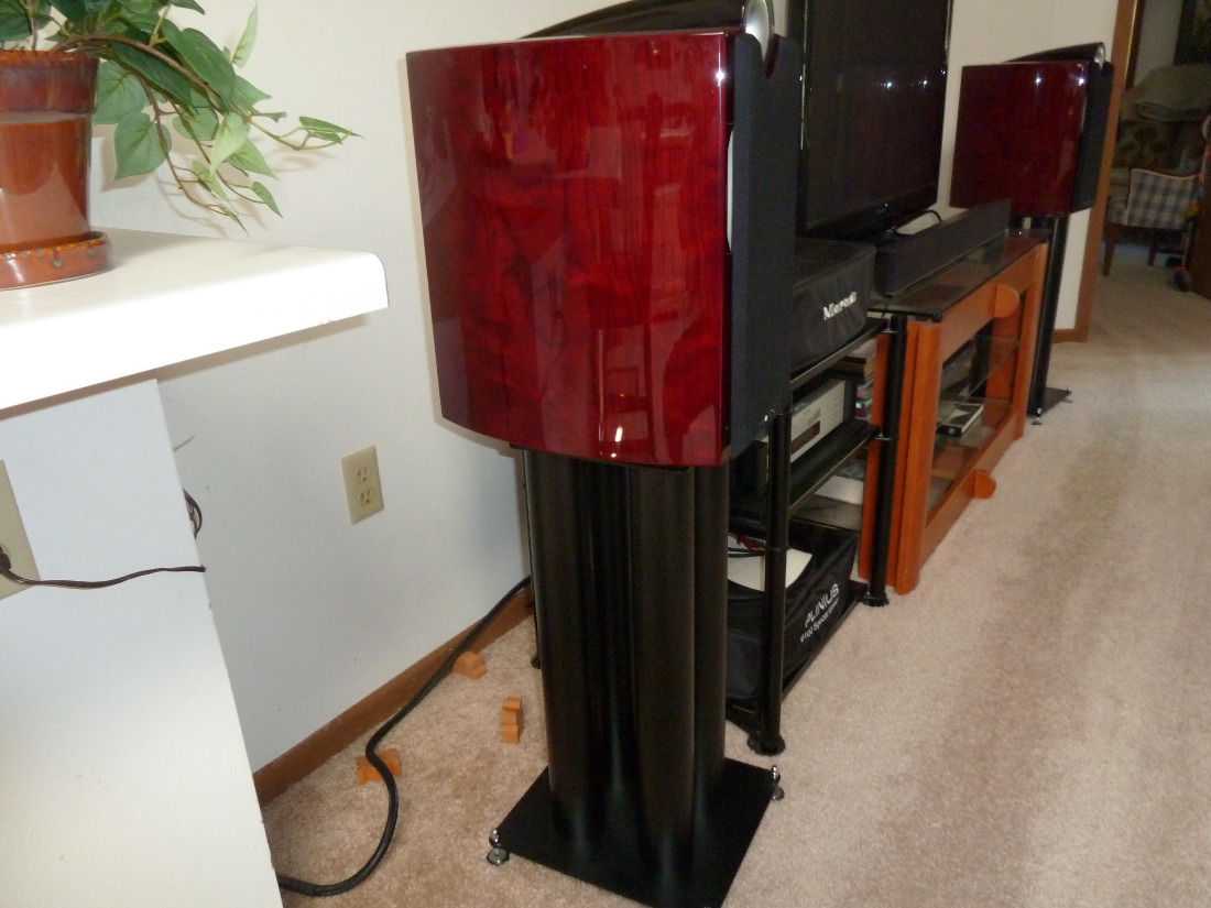 Triangle Signature Theta Loudspeakers - Gloss Mahogany - Ex. Condition ...