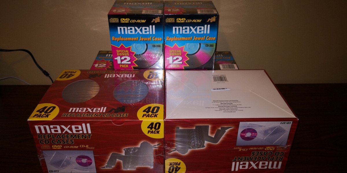 Maxell CD Jewel Cases Made in USA 20 Year Vintage For Sale - US Audio Mart