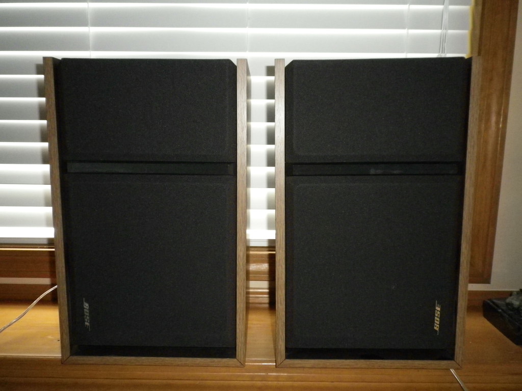 BOSE 301 Series III speakers For Sale - US Audio Mart