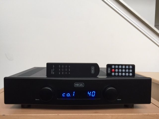 Hegel H80 Integrated Amplifier w/ RC8 Remote For Sale - US Audio Mart