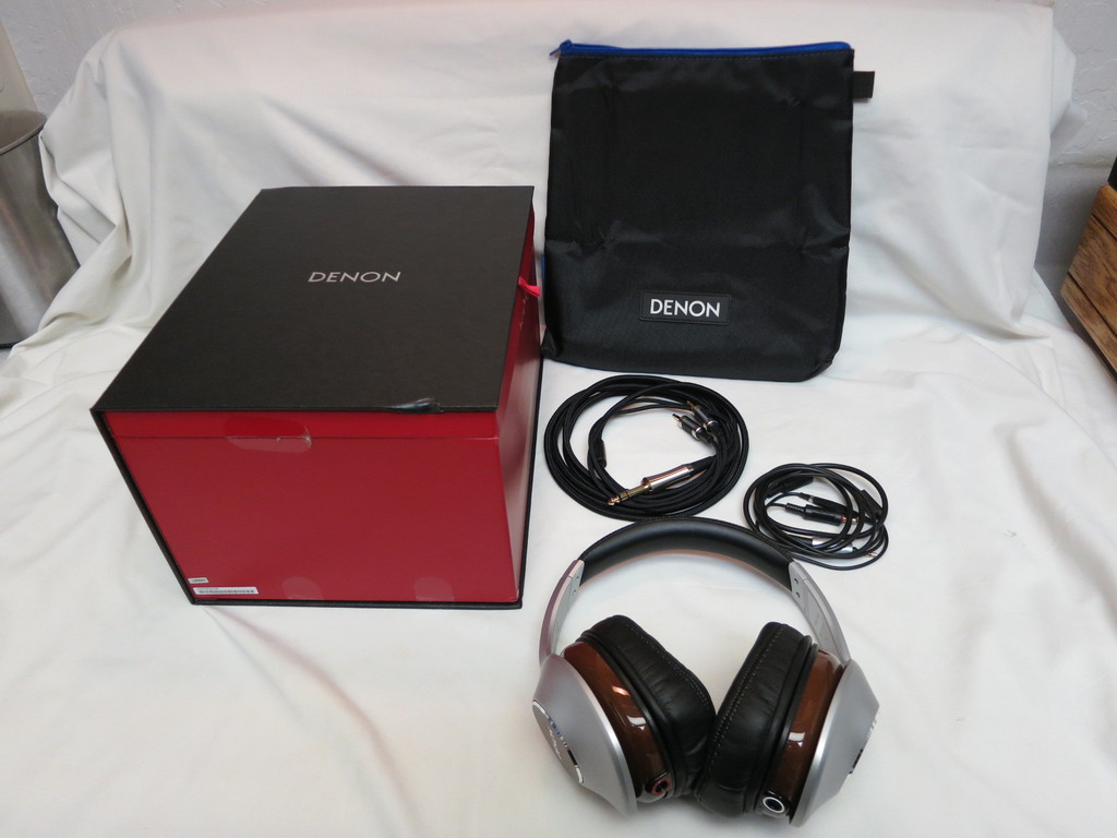 Denon AH-D7100 Headphones Dealer Ad - US Audio Mart