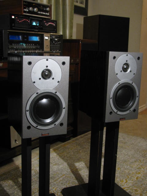 SOLD Dynaudio Audience 42 Black Ash Bookshelf Speakers For Sale - US ...