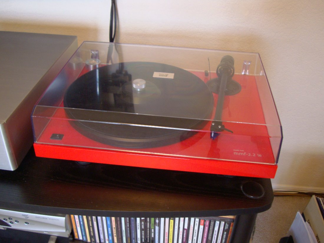 Music Hall MMF-2.2le Turntable For Sale - US Audio Mart