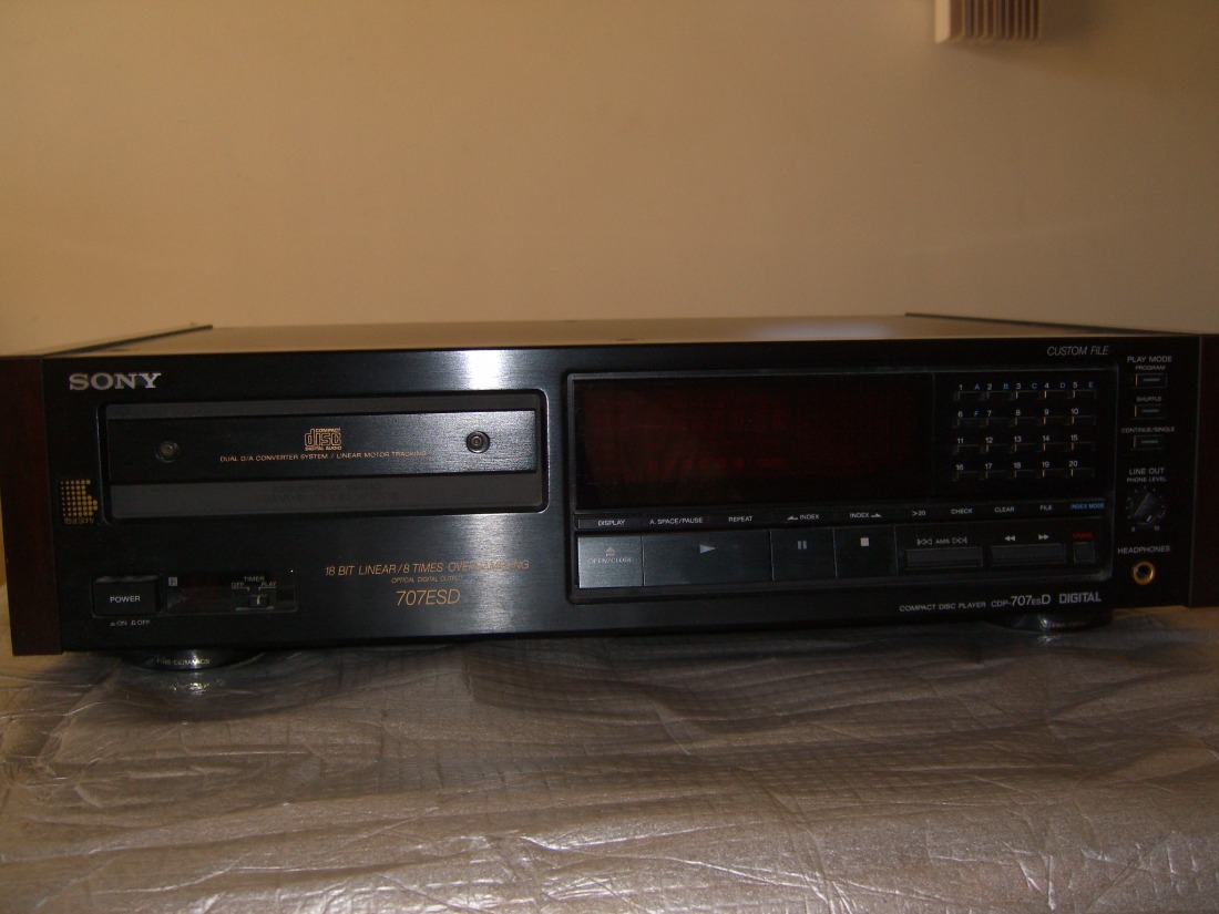 Sony CDP 707 ESD CD Player For Sale - US Audio Mart