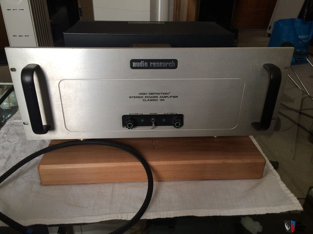 Audio Research classic 30 Photo #1016120 - US Audio Mart