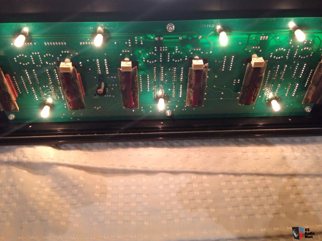 Mcintosh mc7106 amplifier Photo #1031426 - US Audio Mart
