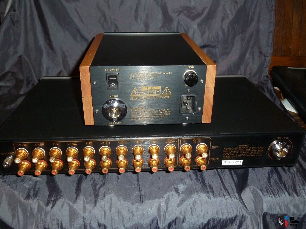 Usher P307 Pre-amplifier Photo #1045129 - UK Audio Mart
