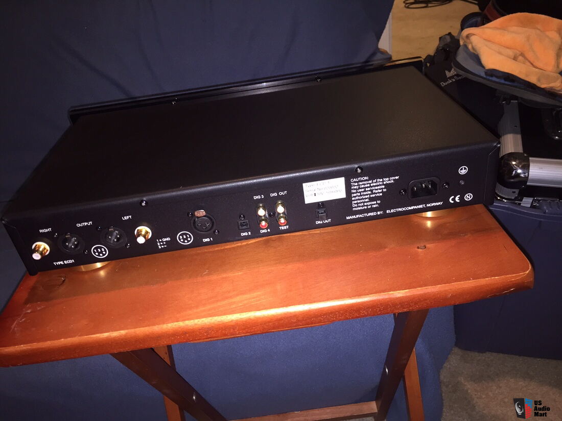 Electrocompaniet ECD-1 DAC Class A Photo #1060942 - US Audio Mart