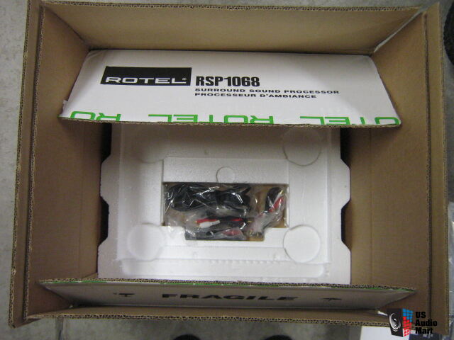 Rotel RSP-1068 Surround Processor Photo #1080781 - US Audio Mart