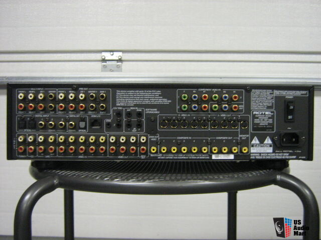 Rotel RSP-1068 Surround Processor Photo #1080781 - US Audio Mart