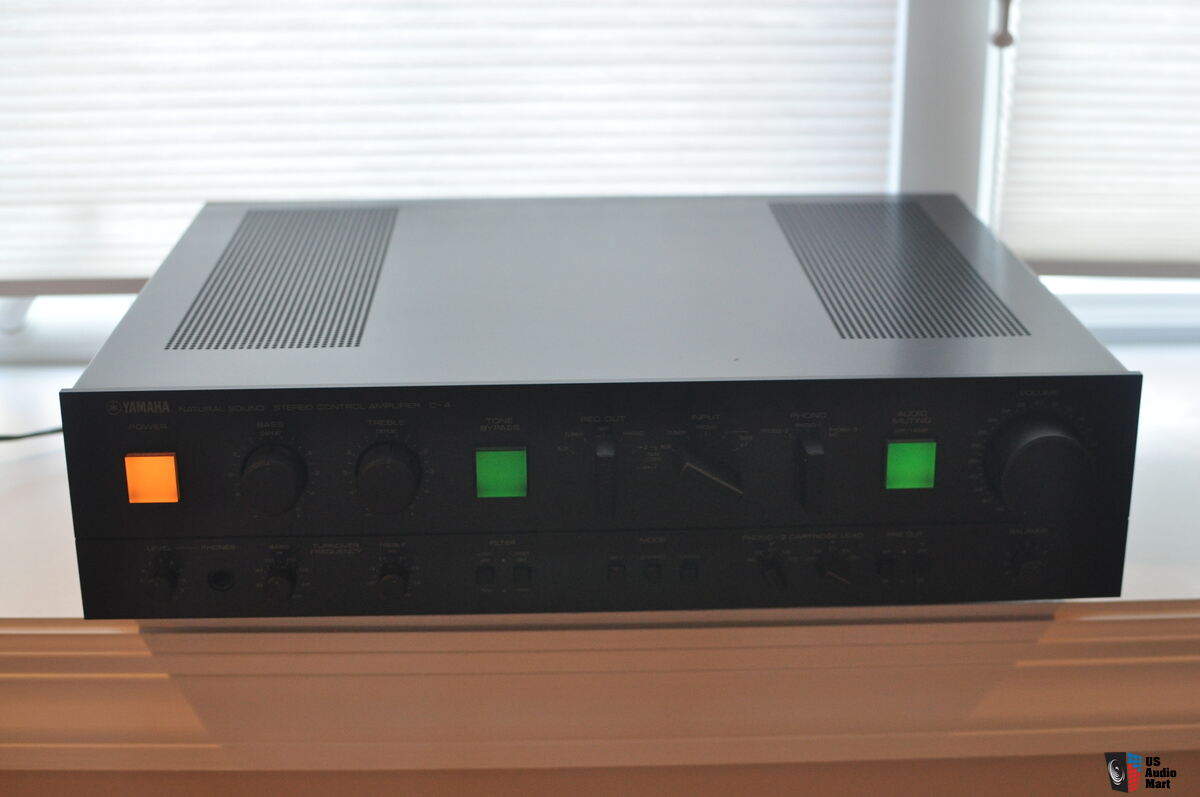 Yamaha C-4 Preamp Photo #1090038 - US Audio Mart