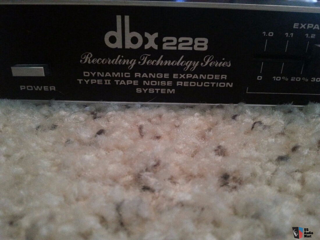DBX 228 Dynamic Range Expander Photo #1098854 - UK Audio Mart