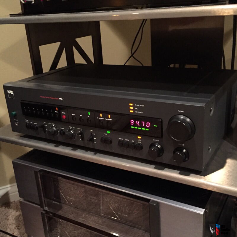 NAD 1700 Monitor Series Preamplifier Tuner Photo 1123202 US Audio Mart nad-1700-monitor-series-preamplifier-tuner-photo-1123202-us-audio-mart