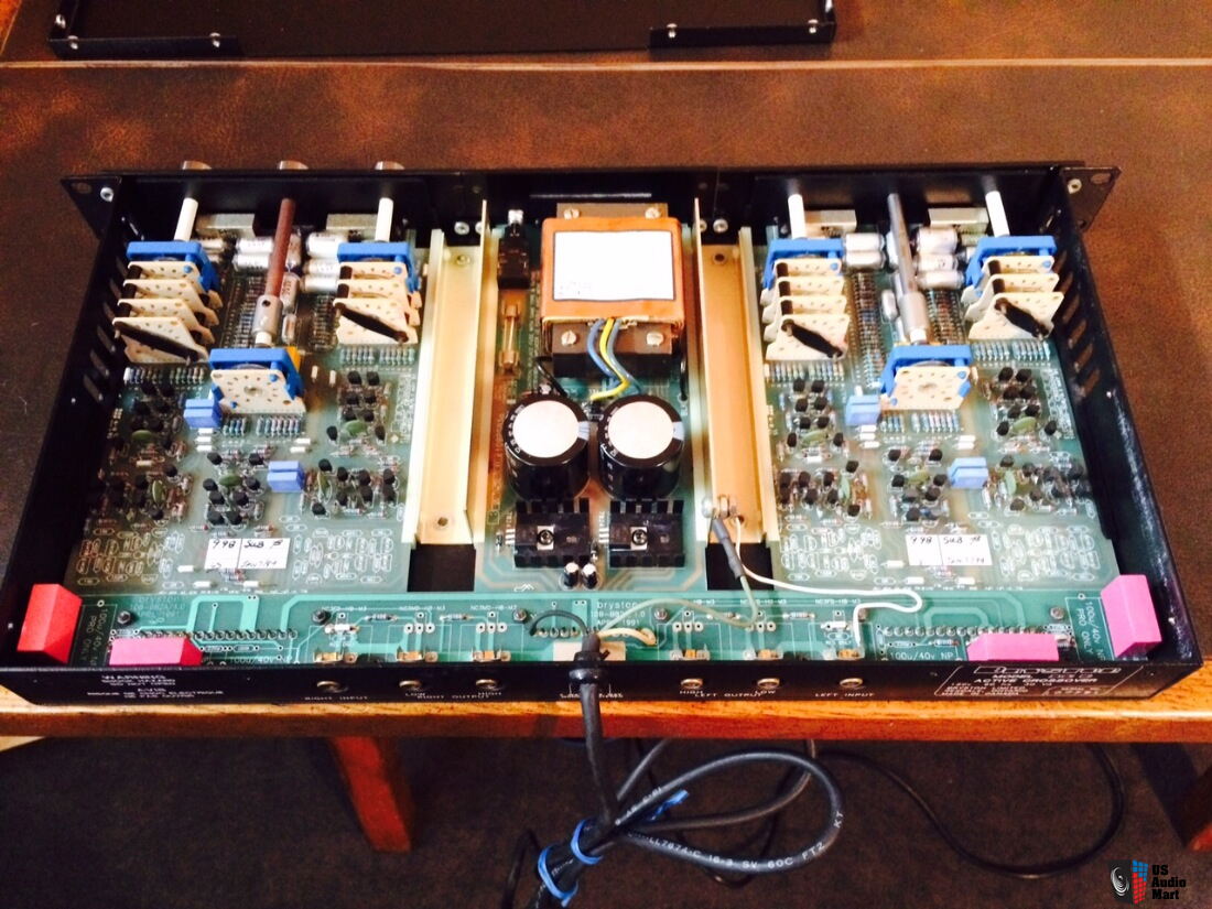 Bryston 10b Sub Electronic Crossover Photo #1150629 - US Audio Mart