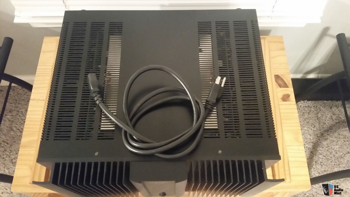 Rotel RB 1090 High Current 2-Channel Amplifier Photo #1184475 - US ...
