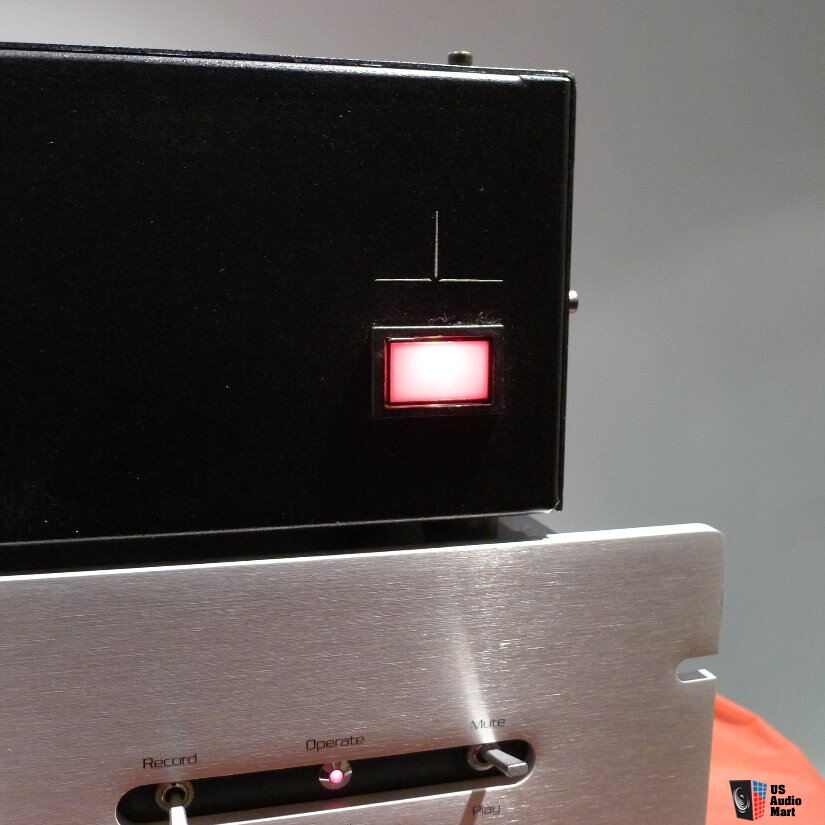 Convergent Audio Technology (CAT) Reference Preamplifier SL1 with phono ...