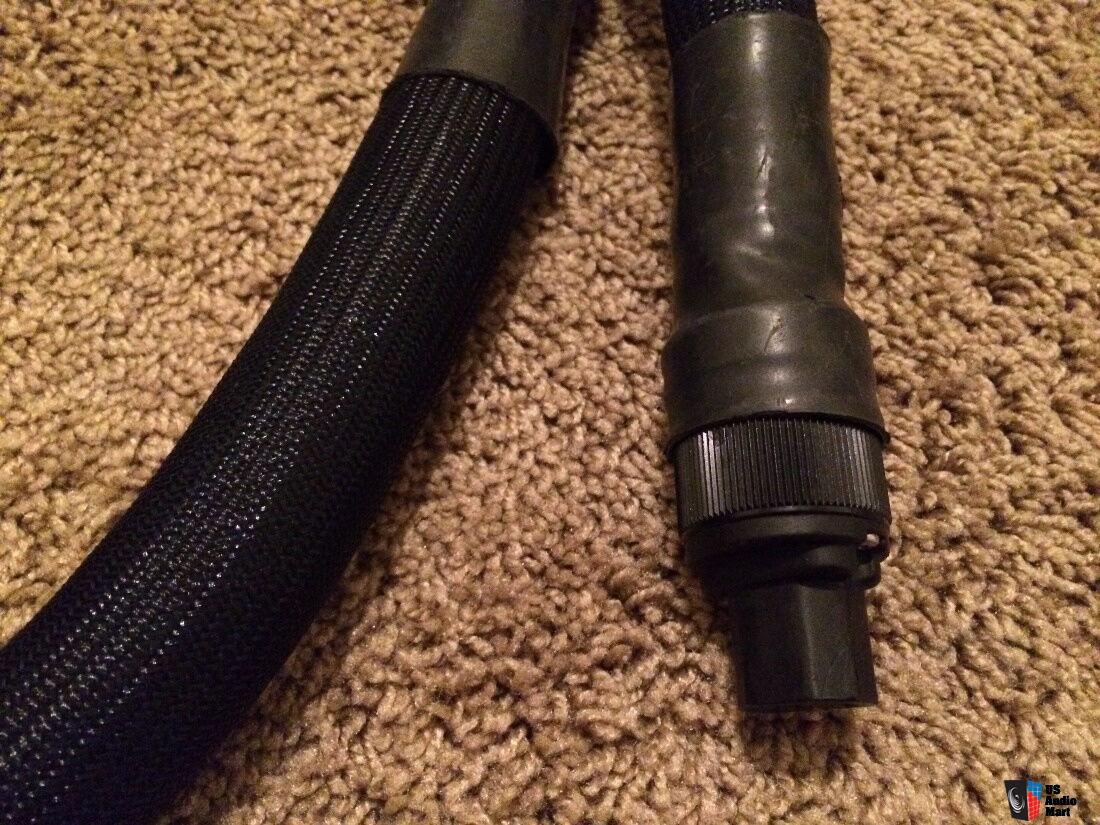 ZCable Cyclone Reference 1 power cord 6 feet. MSRP $2000 Photo #1199751 ...