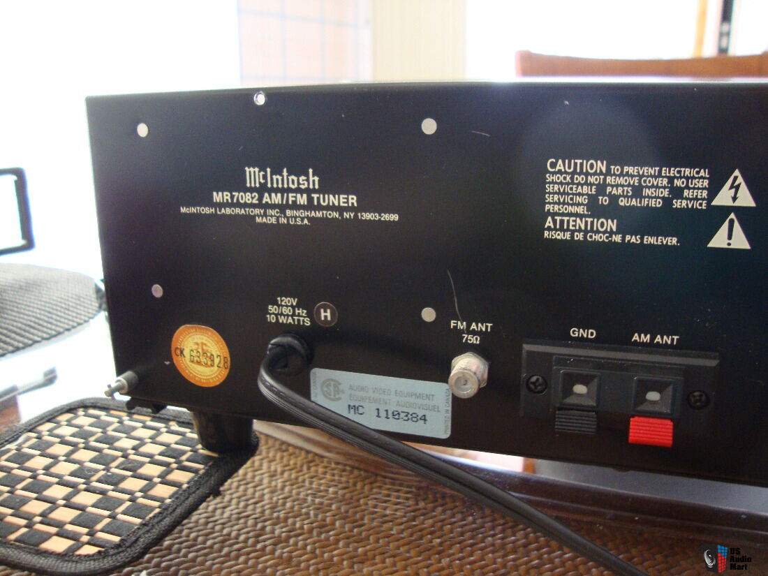 McIntosh mr-7082 am/fm stereo tuner Photo #1208787 - US Audio Mart