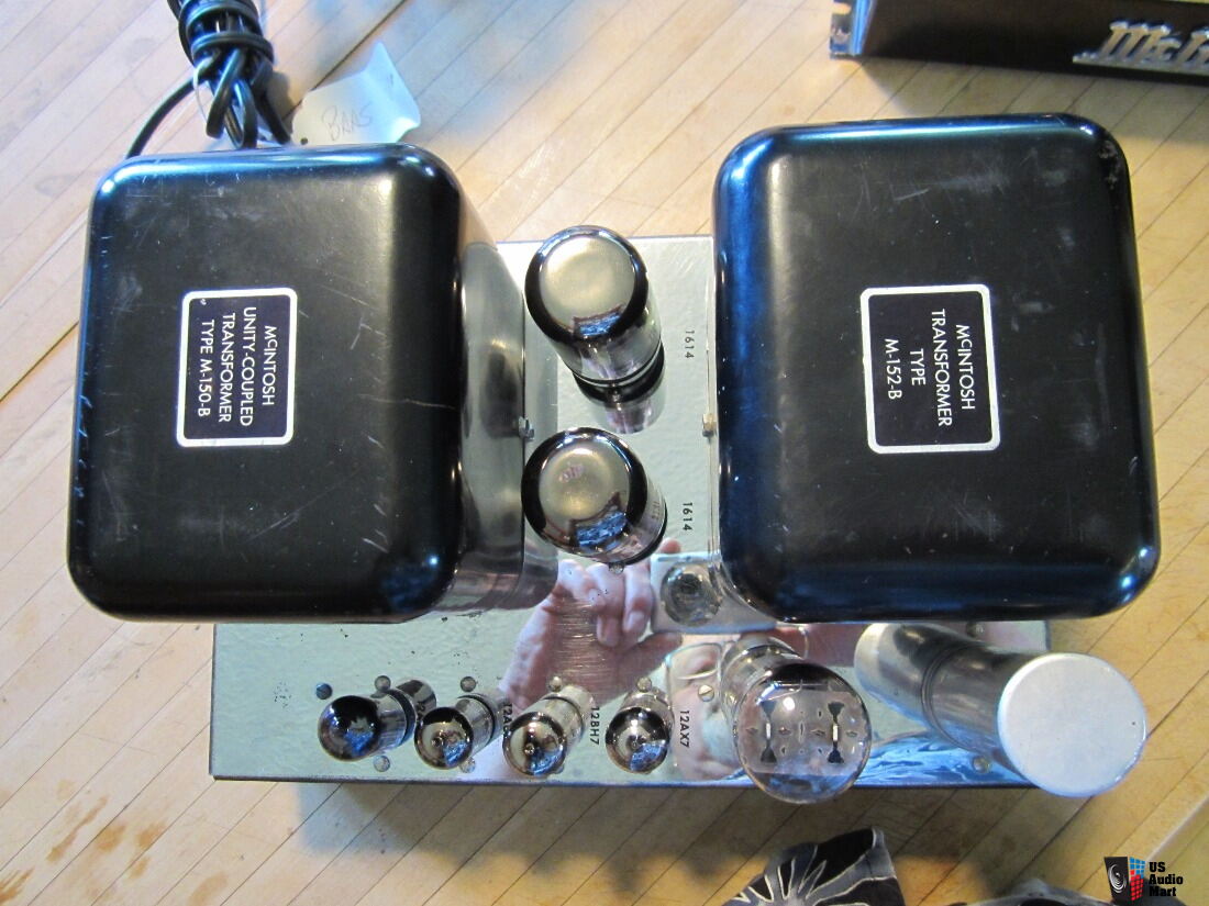 Pair (2) McIntosh MC 30 power amps Photo #1212923 - US Audio Mart