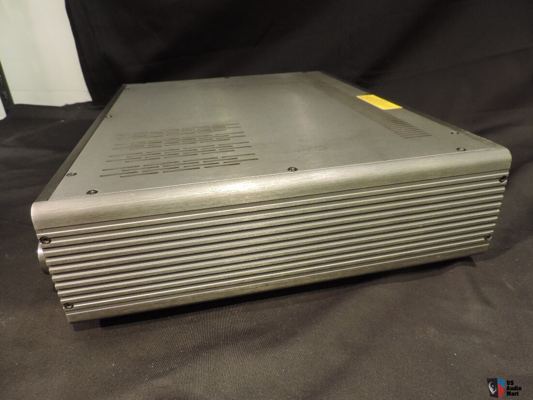Kinergetics KCD-20 Platinum Finish CD Player w/ Remote-As Is for Parts ...