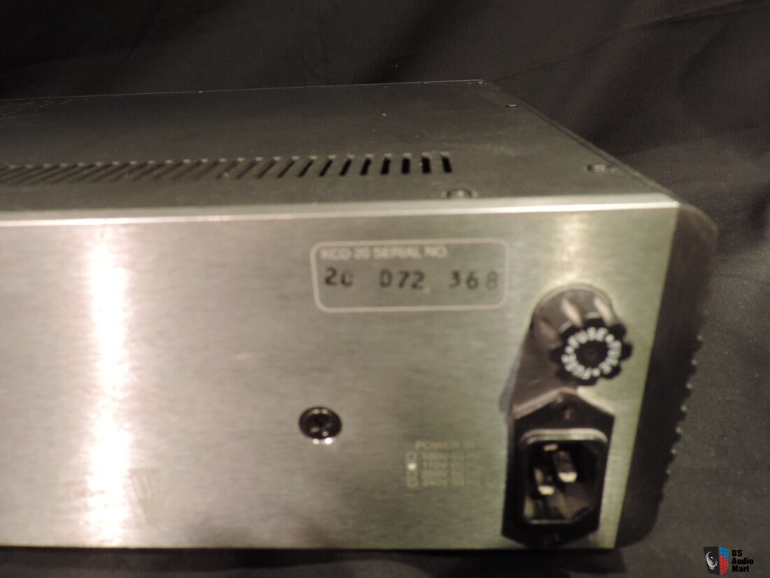Kinergetics KCD-20 Platinum Finish CD Player w/ Remote-As Is for Parts ...