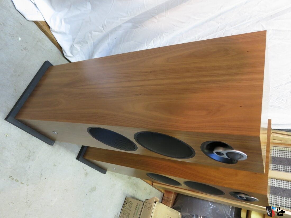 Linn Majik 140 Floorstanding Speakers Photo #1283456 - US Audio Mart