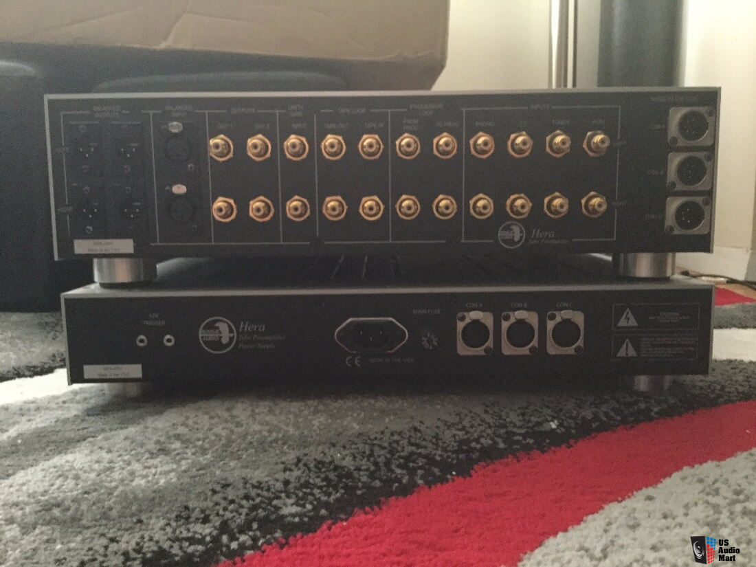 Rogue Audio Hera II Reference Tube Preamp Pristine Condition Very Low ...