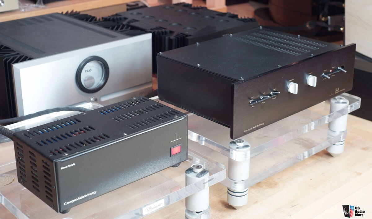 Convergent Audio Technology SL1 Signature, with phono Photo #1305360 ...