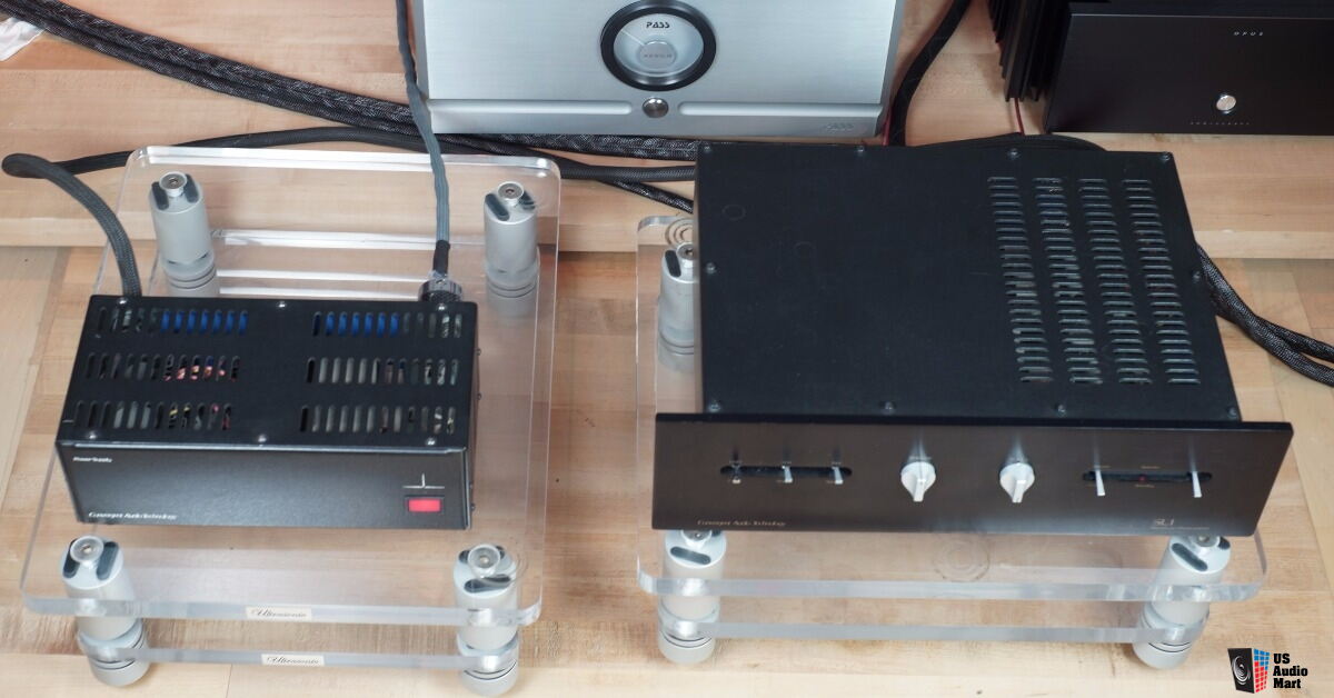 Convergent Audio Technology SL1 Signature, with phono Photo #1305361 ...