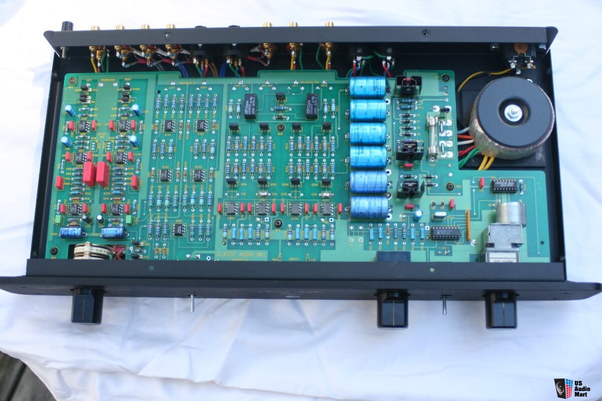 Classe Audio 30 Remote Conrol Balanced Preamplifier w/Phono Input Photo ...