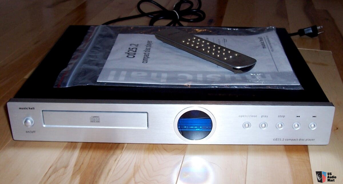 Music Hall, cd25.2 , CD Player with Stunning Looks, BARGAIN PRICED For ...