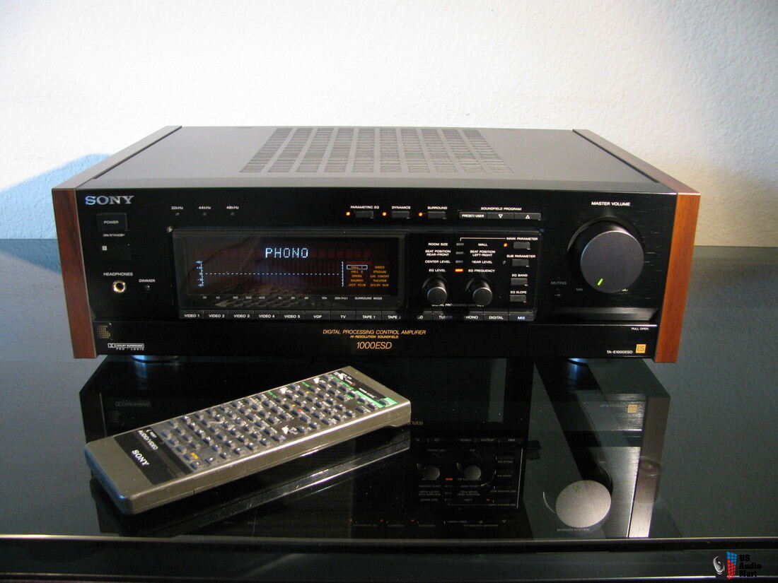 Vintage Sony TA-E1000ESD Preamplifier w/ original remote Photo #1339304 ...