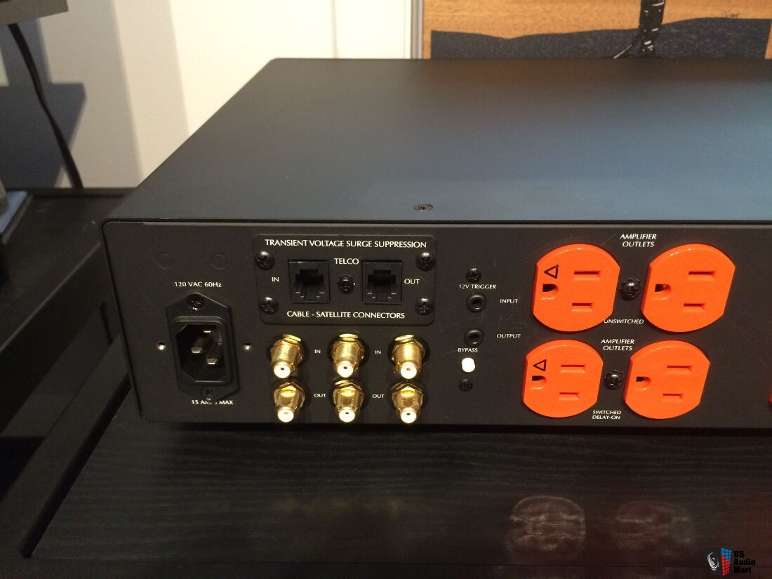 Furman Elite 15 PFI Power Conditioner Photo #1339861 - Aussie Audio Mart