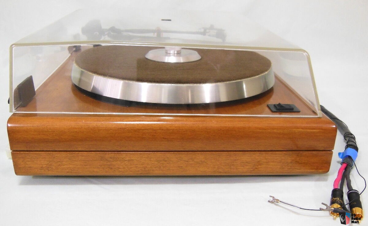 Acoustic Research *AR ES1 belt-drive turntable" S/N OS 01118 Photo ...