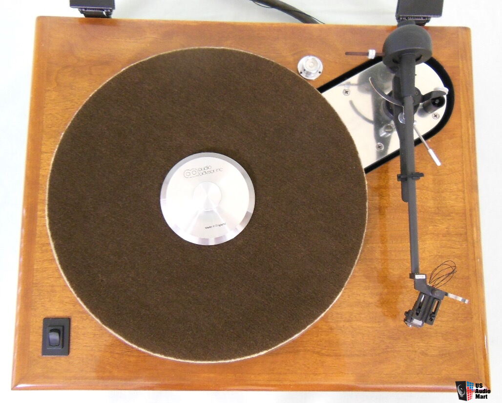 Acoustic Research *AR ES1 belt-drive turntable" S/N OS 01118 Photo ...