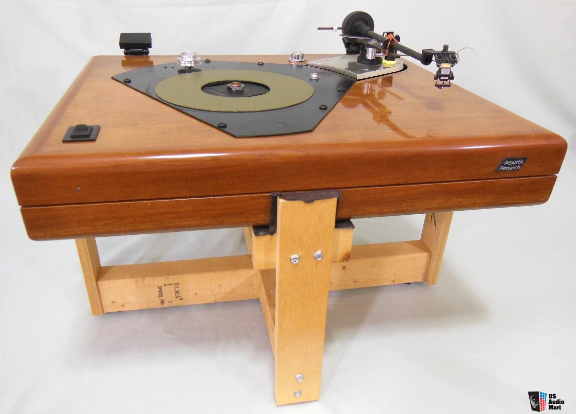 Acoustic Research *AR ES1 belt-drive turntable" S/N OS 01118 Photo ...