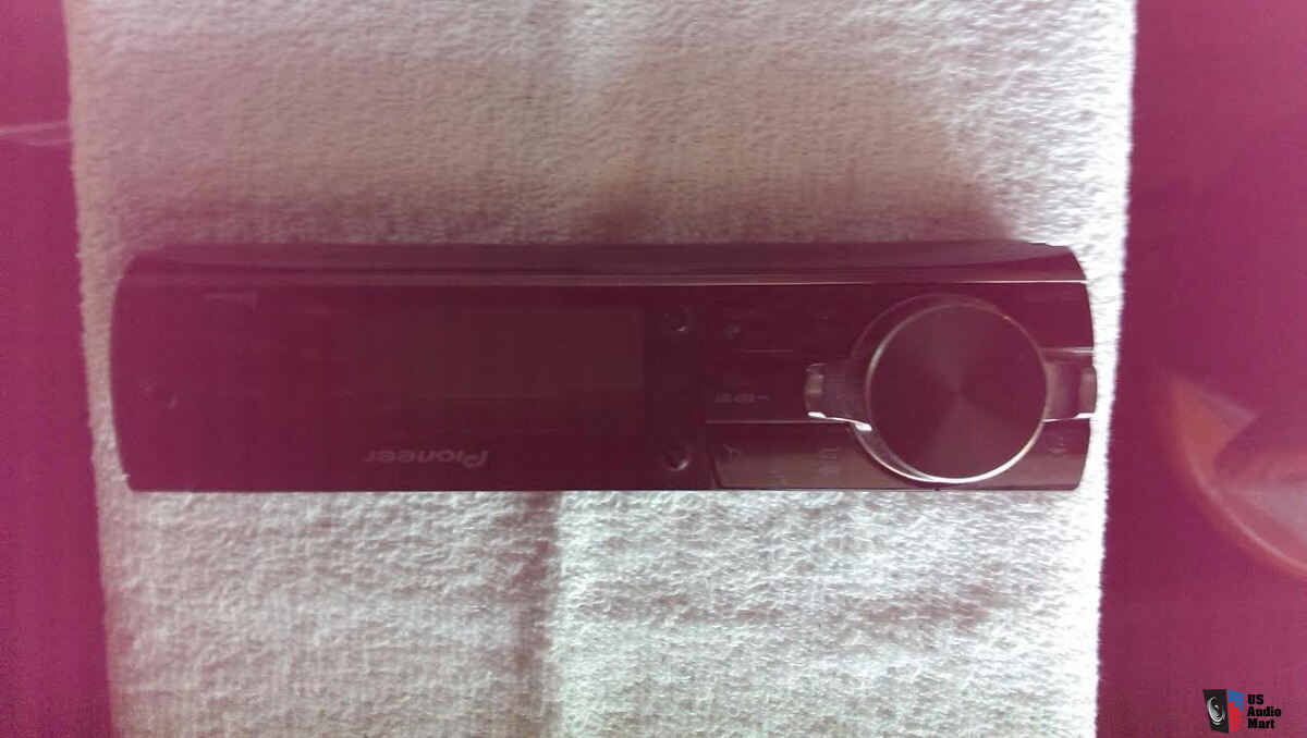 Pioneer DEH-80PRS faceplate Photo #1365530 - Canuck Audio Mart