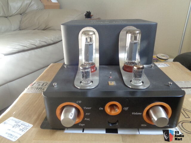 Unison Research Simply Italy Integrated Tube Amp Photo #1367468 - UK ...