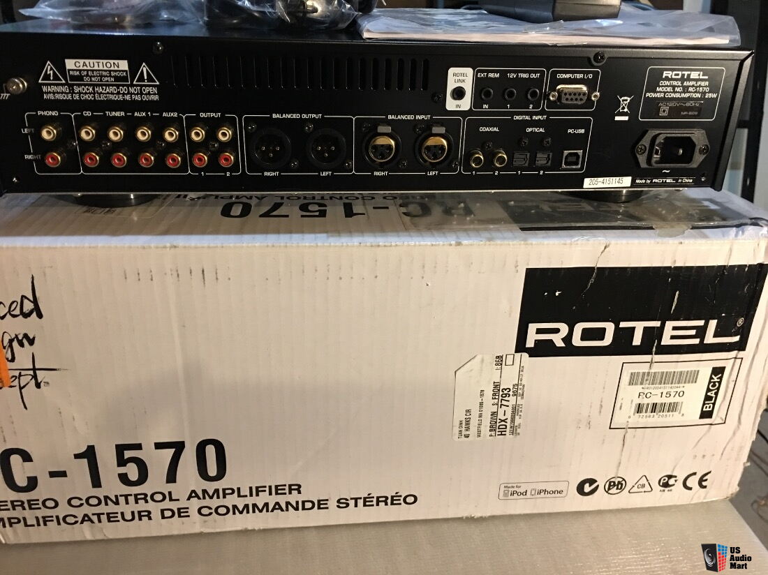 Rotel RC 1570 Preamp Photo #1369499 - Canuck Audio Mart
