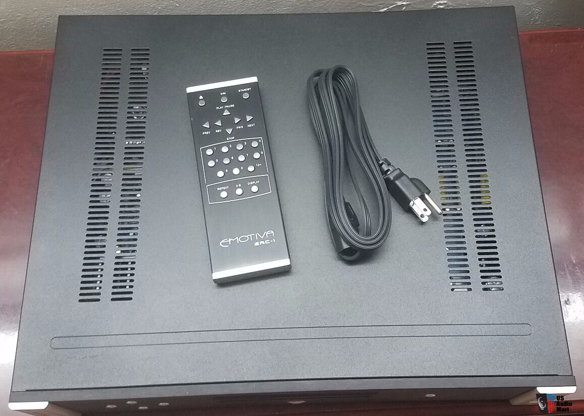 Emotiva ERC-1 CD Player with Remote Control Photo #1370402 - UK Audio Mart