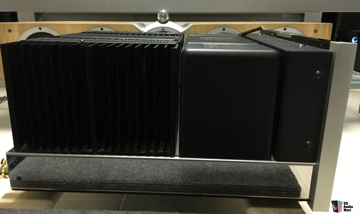 McIntosh MC402 Power Amplifier Photo #1408353 - UK Audio Mart