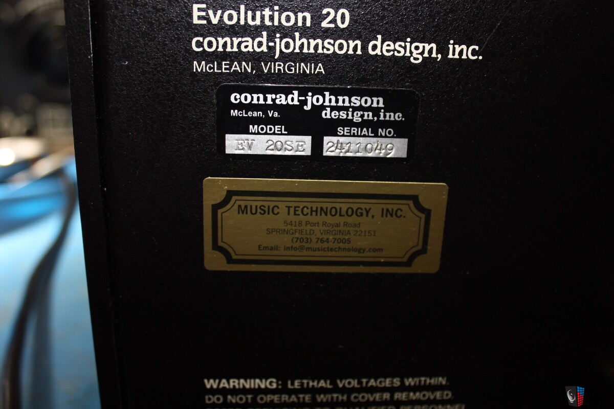 Conrad Johnson EV20 SE preamp with phono section Photo #1410336 - US ...
