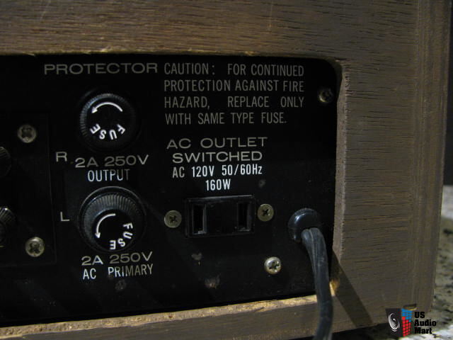 A Rare Little GEM! The Vintage Superscope A-245 Integrated Amplifier ...