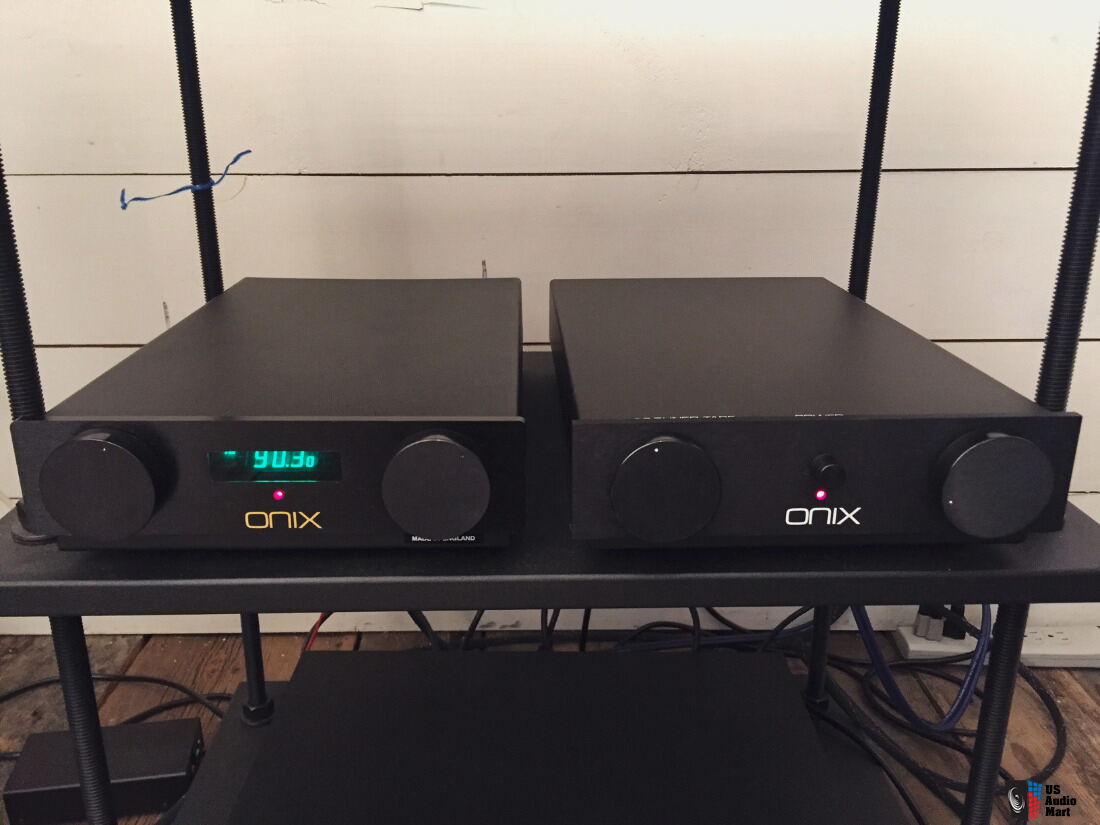 Onix 0A-21integrated amp & Onix BWD-1 FM tuner Photo #1426132 - US ...